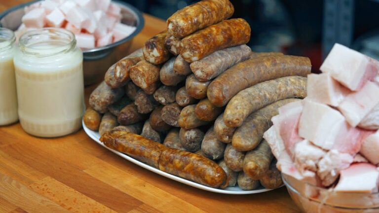Carne în untură la garnită – Rețetă tradițională cu carne de porc