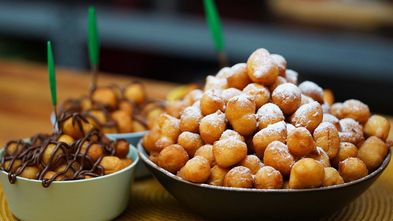 Gogoșele pufoase cu topping de ciocolată – rețetă delicioasă
