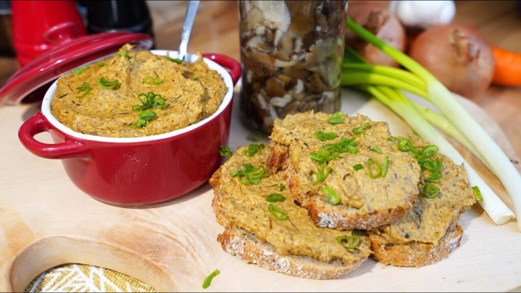 Pate de ciuperci vegetal – Rețetă de post sănătoasă și gustoasă